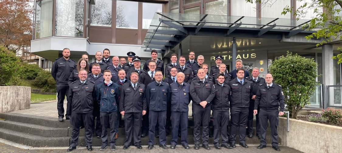 Ernennungen und Entpflichtungen bei den Feuerwehren der ...